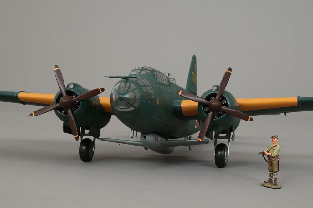 WOW375 Mitsubishi G4M Betty Bomber with Okha Kamikaze – Tom Gunn Miniatures